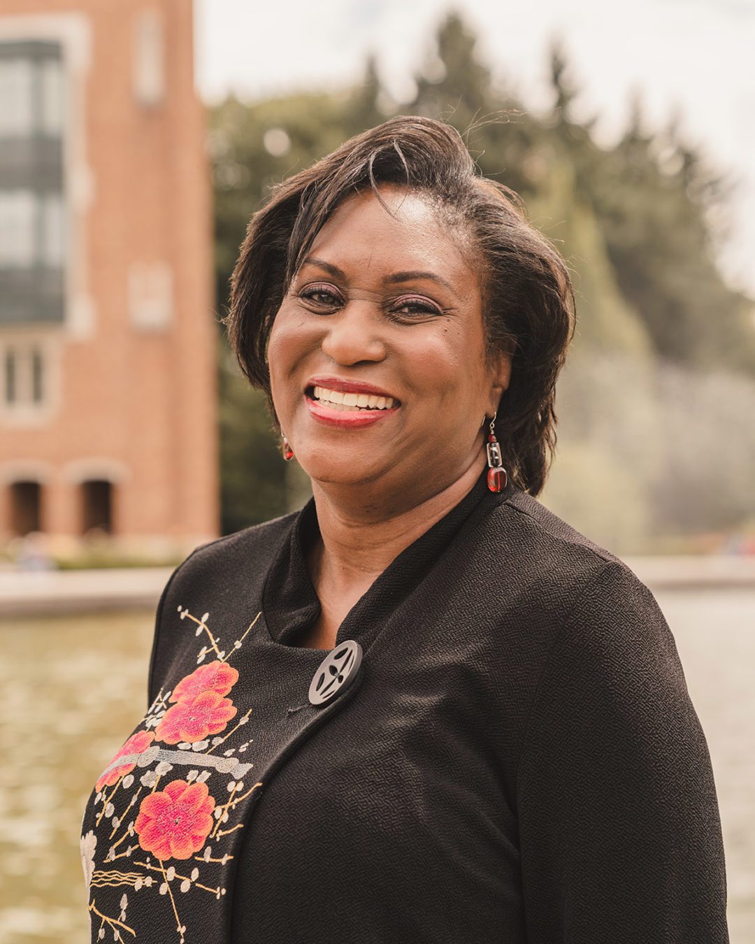 Home - Dr. Carolyn West